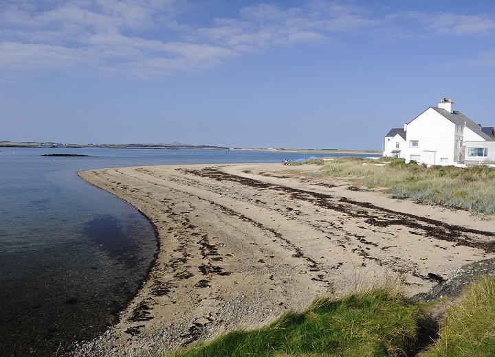 Rhosneigr Beach | Holidays Anglesey